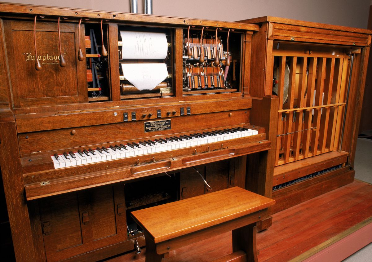 The Photoplayer: An Everything Instrument – Retrospect Journal