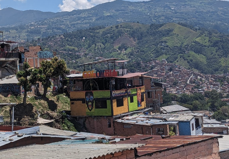 Comuna 13: Exploring the history of Medellín’s most famous district ...
